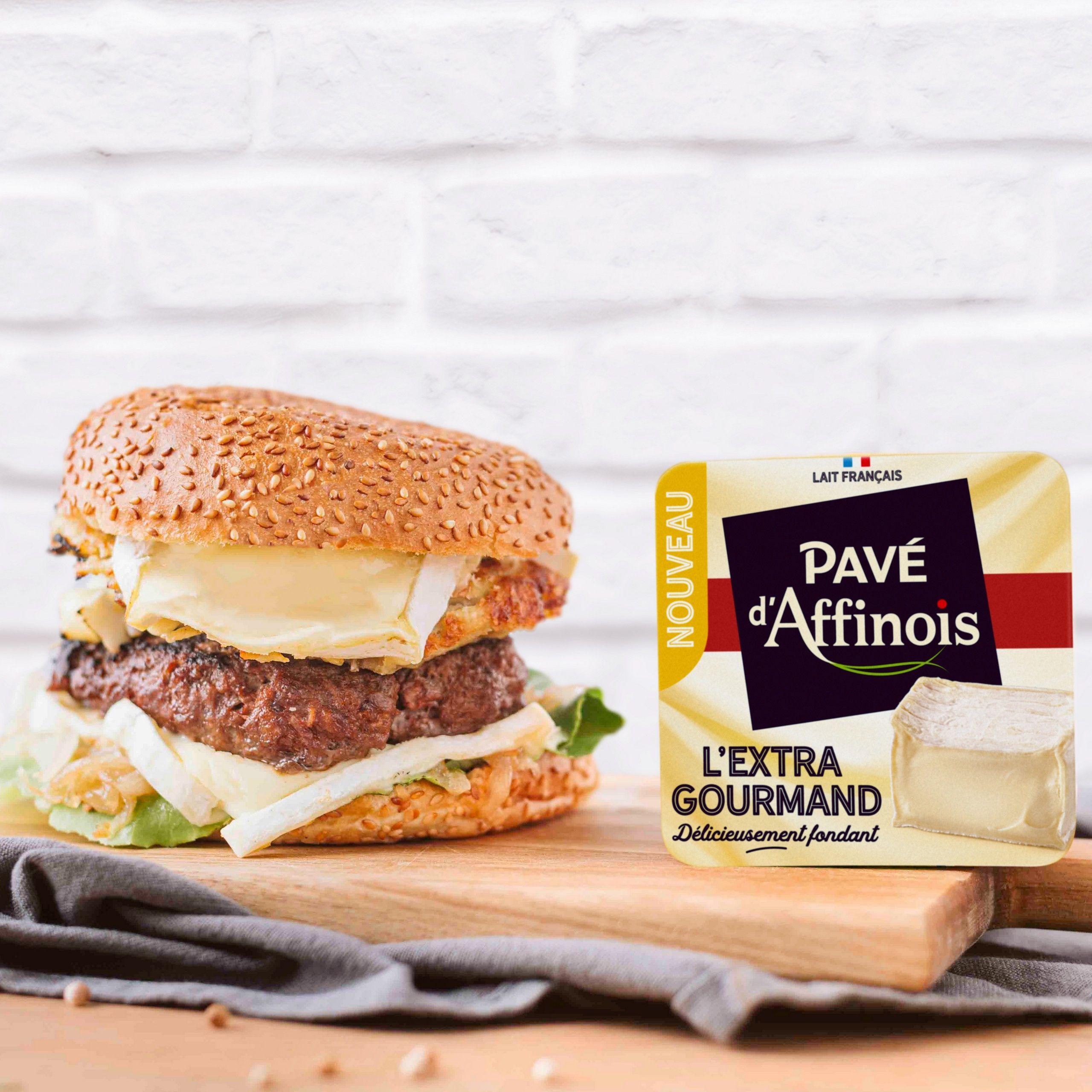 Burger fondant au fromage et pomme de terre - Pavé d'Affinois