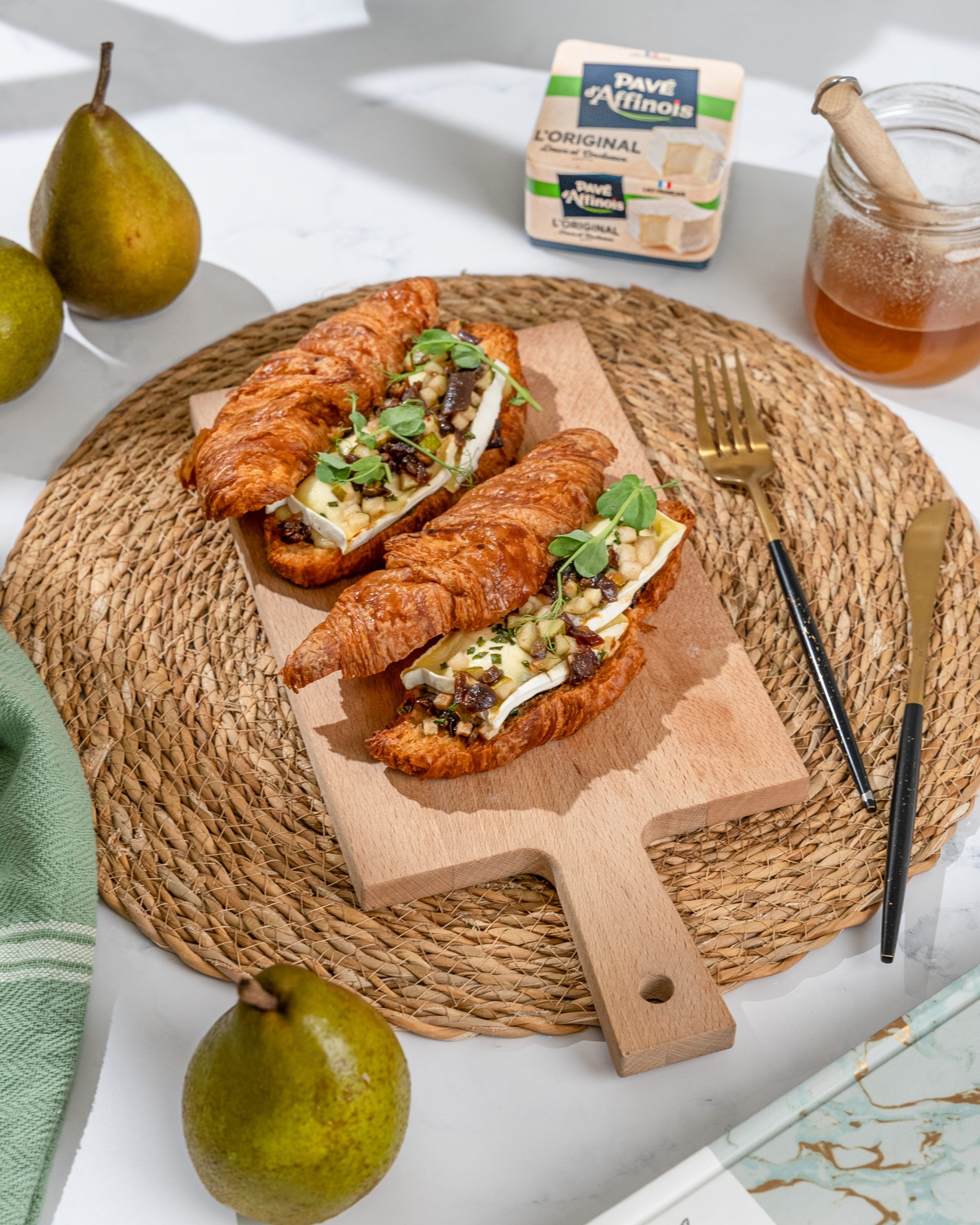 Croissant fourré au Pavé d'Affinois l'Original